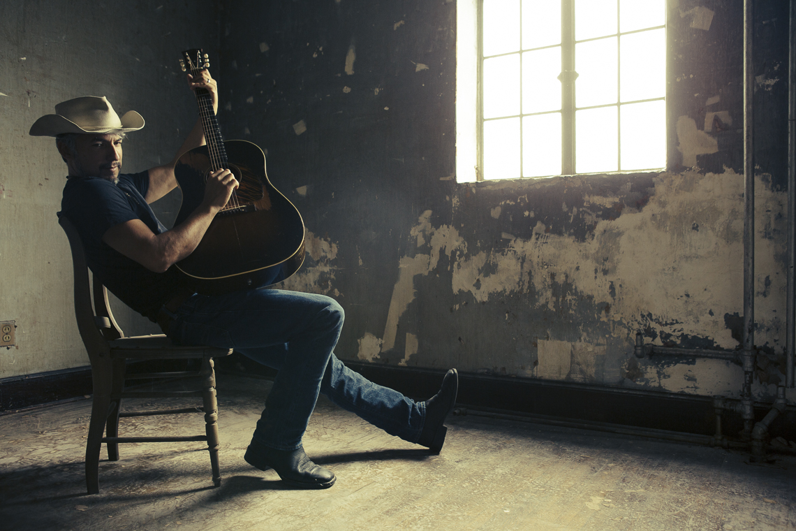 Cruz Contreras releases debut solo effort “Cosmico” with Yee-Haw show ...