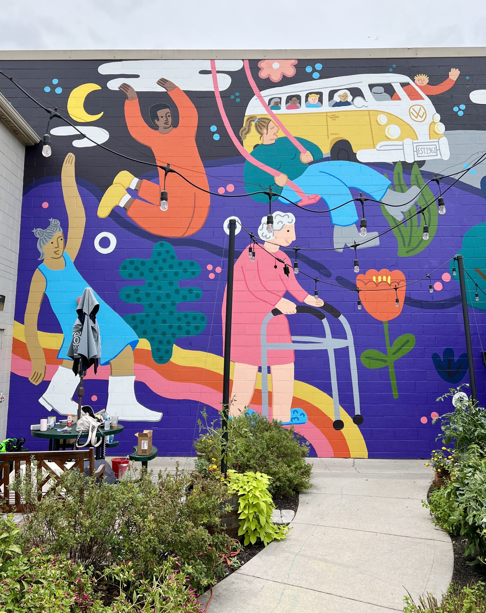 Knoxville Artist Paris Woodhull celebrates two years of creative impact ...